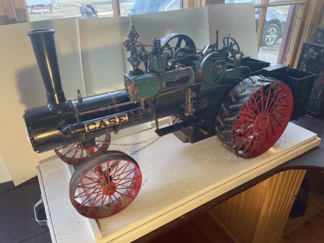 Village displays ND man’s Case Steam Tractor model | News, Sports, Jobs ...